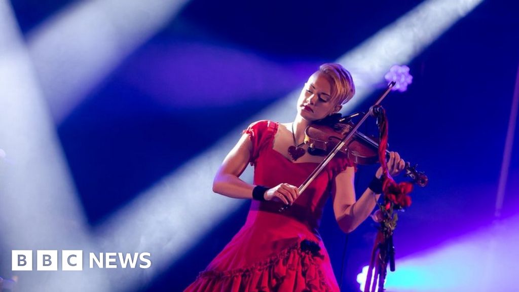 Loopallu festival bows out after 15 years - BBC News