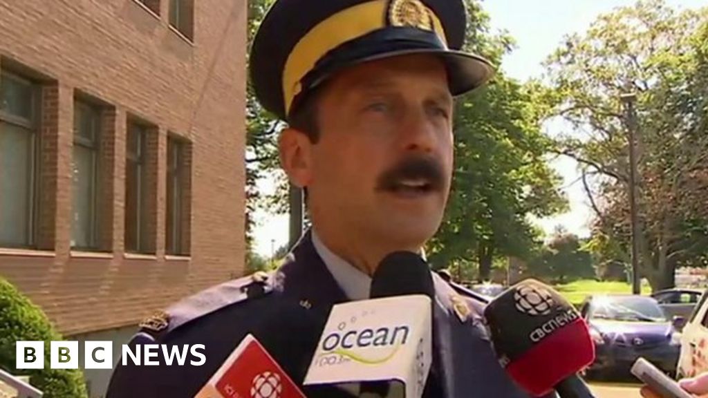 Canada schools bomb threat 'sent by fax' - BBC News