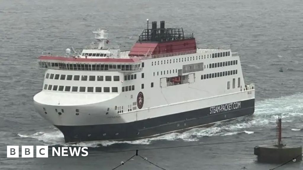 Manx overnight ferry sailings cancelled due to strong winds
