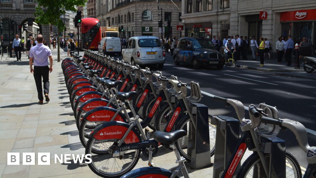 Free 30-minute Santander Cycles rentals every Sunday in June - BBC News