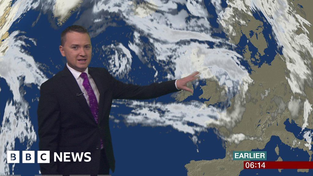 Storm Aileen brings strong winds to UK