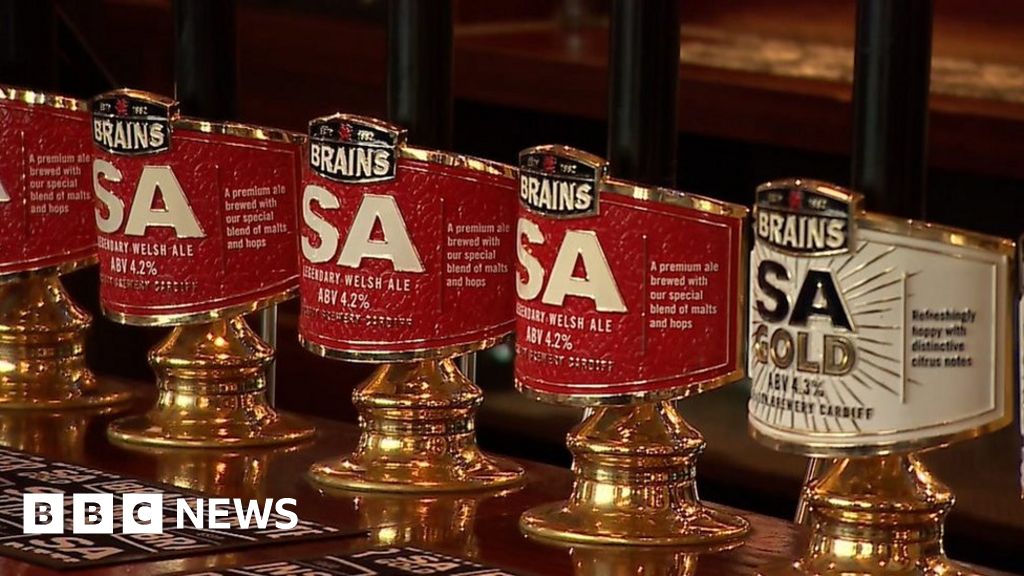 Brains Brewery: Cardiff firm puts 99 pubs up for sale - BBC News