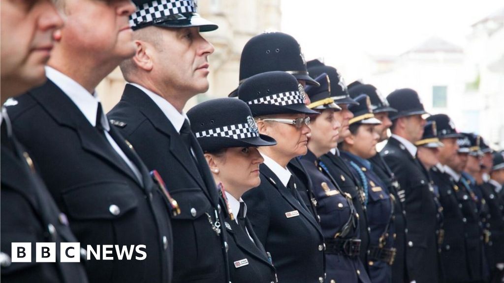 National police memorial service held in Cardiff