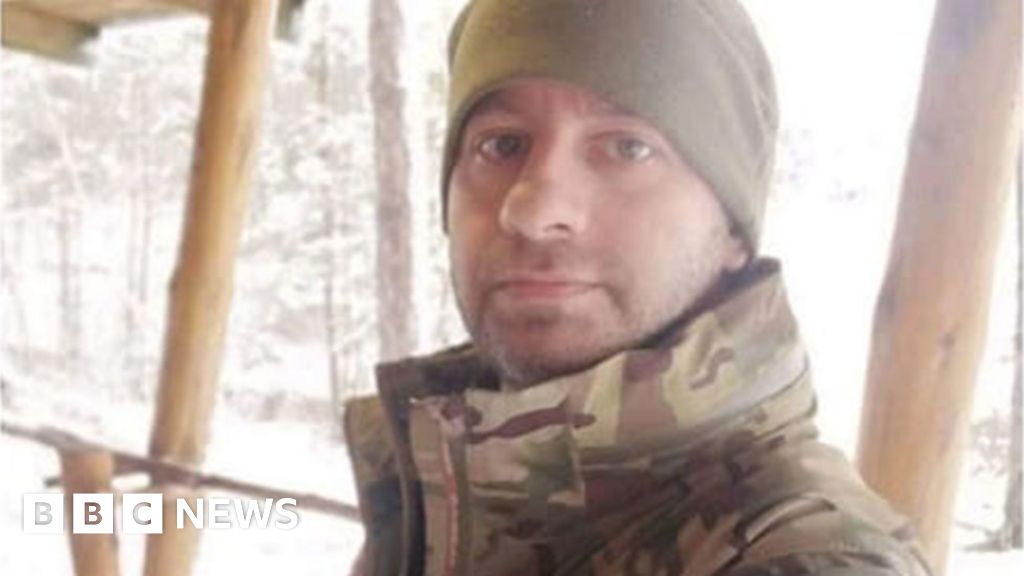 Ukraine: Family tribute to Glasgow man who 'died as a hero'