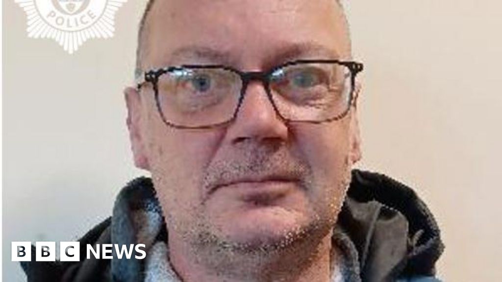 Former Worcester teacher jailed for child sex offences