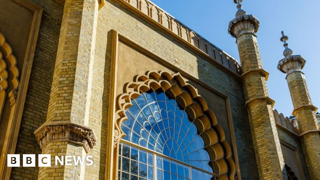 Brighton Dome to host Van Gogh Alive show in refurbished spaces - BBC News