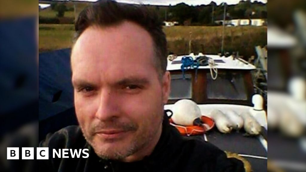 Witnesham: Family pay tribute to motorcyclist after road death - BBC News