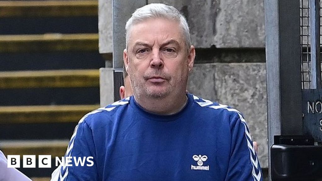 PSNI data breach: Christopher Paul O'Kane granted bail - BBC News