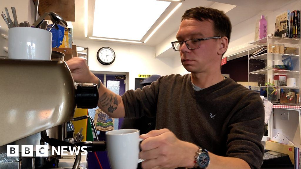 What's it like to be addicted to Spice? - BBC News