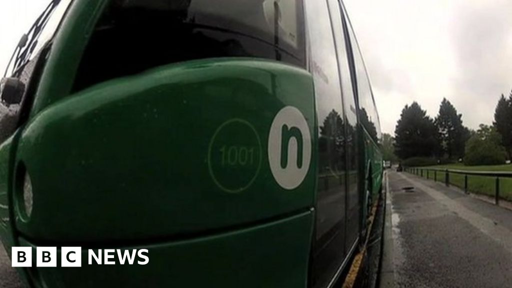 Coventry launches electric bus services - BBC News