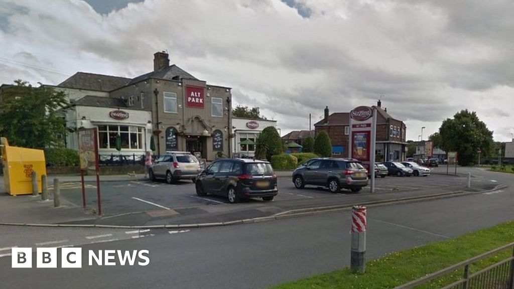 Man critically ill after Maghull police crash - BBC News