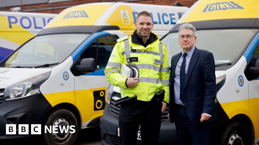 West Midlands Police to double its fleet of speed camera vans - BBC News
