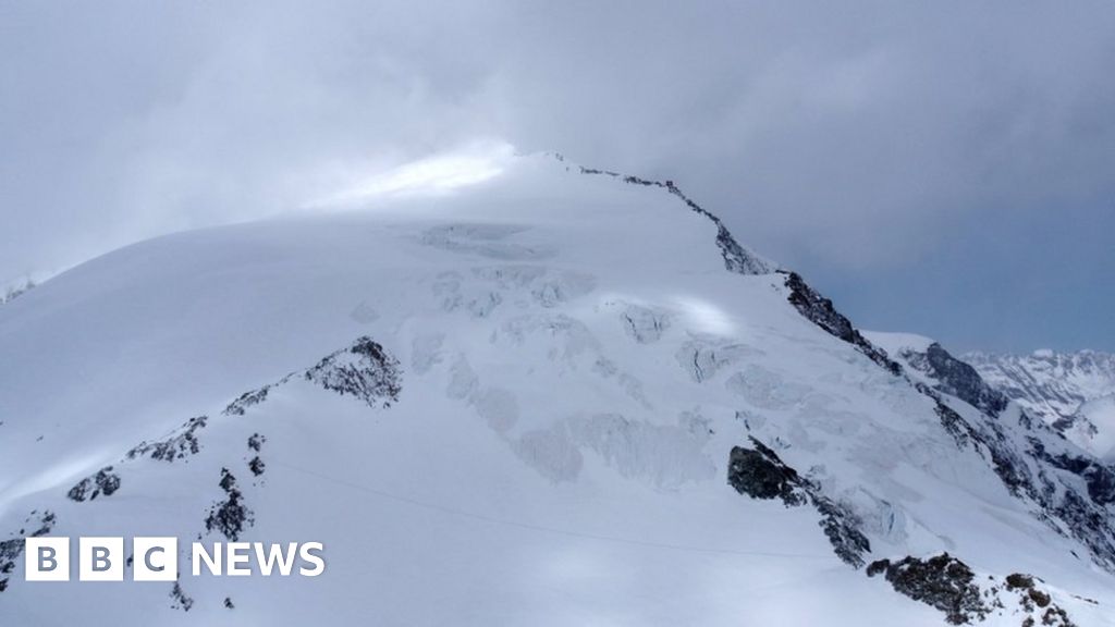 Alps deaths: Skiers, climbers and guide perish in bad weather - BBC News