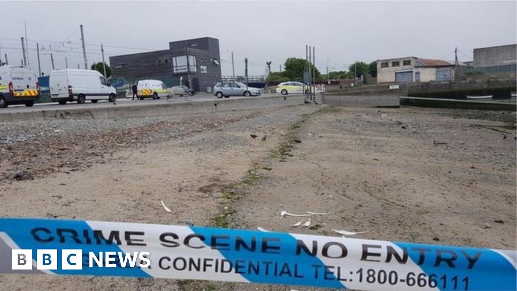 Man charged with fatal Bray boxing club shooting - BBC News