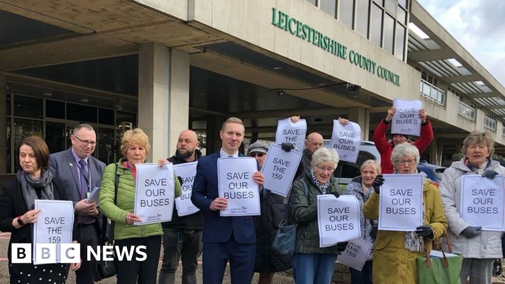 Leicestershire: Bus campaigners dealt blow in bid to keep services