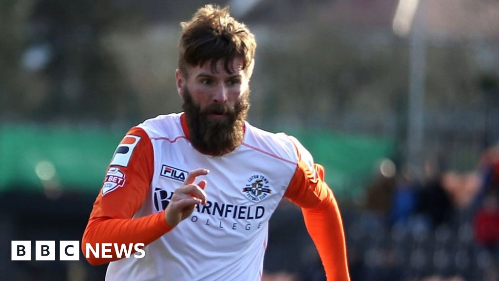 Paddy McCourt reveals wife's successful brain tumour operation - BBC News