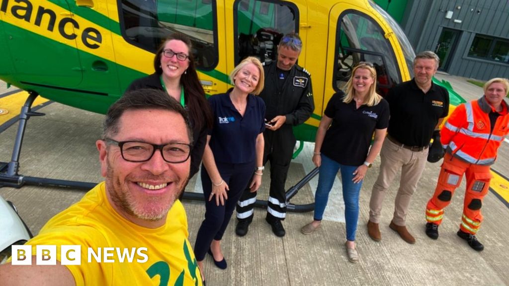 Swindon bungee-rope-snap survivor aims for world record - BBC News