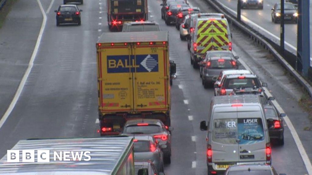 M4 jams 'would embarrass Victorians' - CBI Wales - BBC News