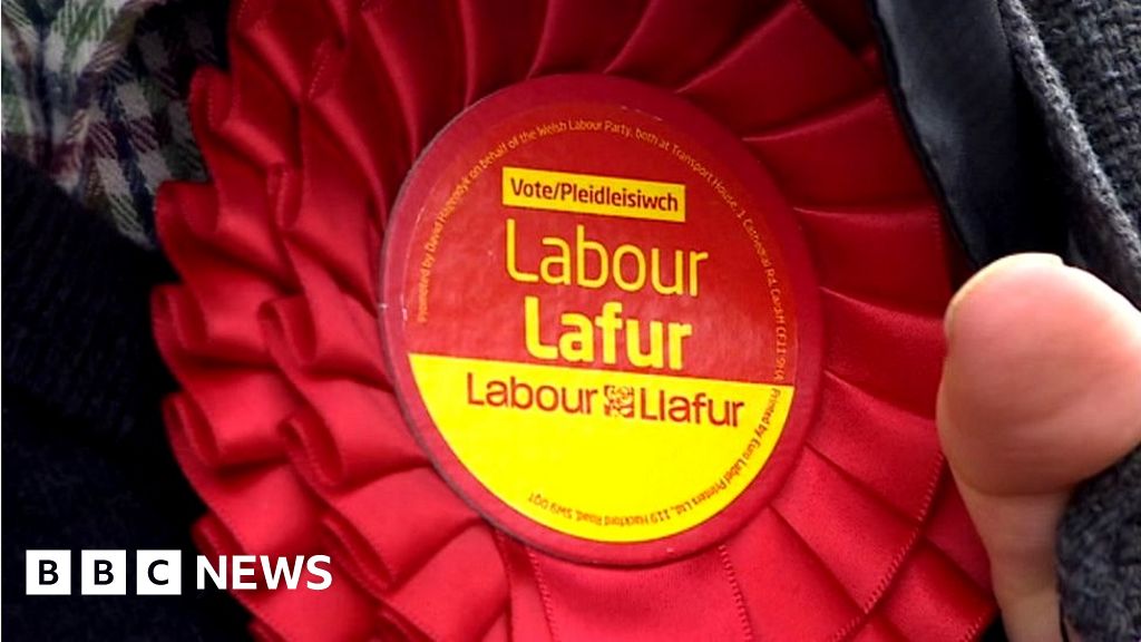 Welsh Labour leader election to use one-member-one-vote - BBC News
