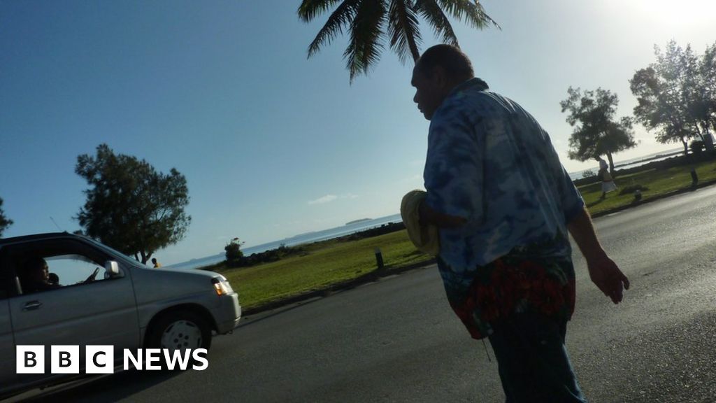 Tonga: Nearly all public servants 'are obese' - BBC News