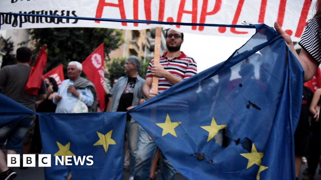 Greece crisis: Eurozone rules out talks until after referendum - BBC News