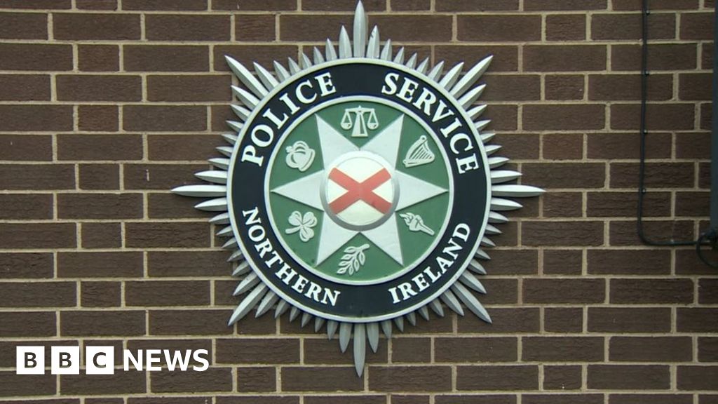 Coleraine: Police seize drugs, cash and suspected weapons - BBC News