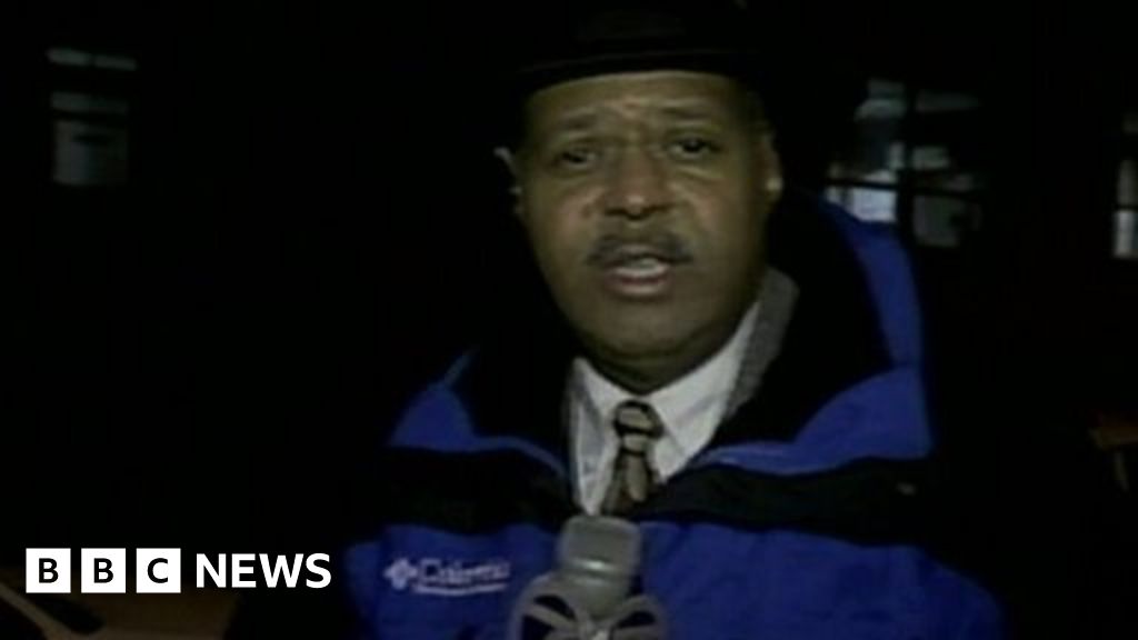 Reporter Bill Proctor returns to decades-old murder case - BBC News