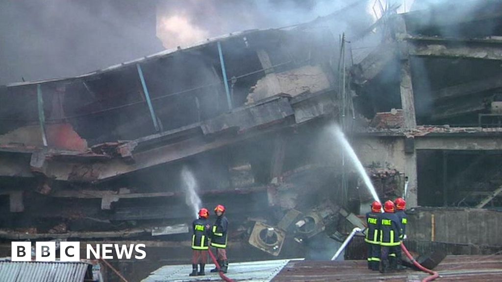 Bangladesh packaging factory fire leaves 15 dead - BBC News