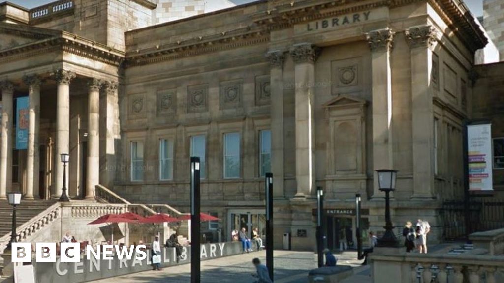 Wedding proposal for future of Liverpool's libraries - BBC News
