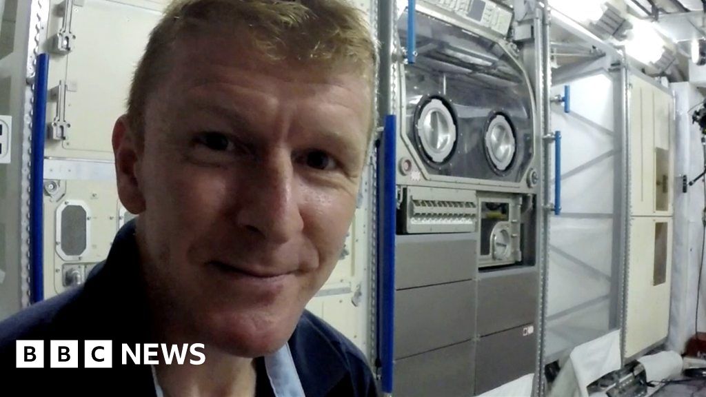 British Esa astronaut Tim Peake's video diary on exam day - BBC News