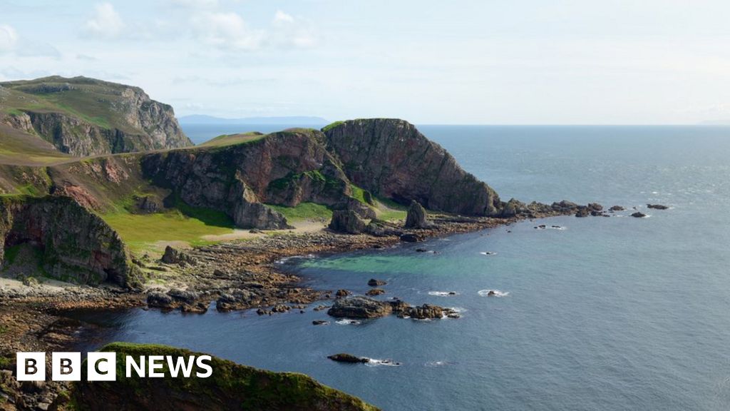 Ministers approve Islay tidal energy park - BBC News