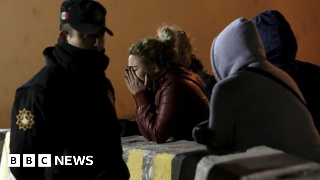 At least 52 killed in Mexico prison riot - BBC News