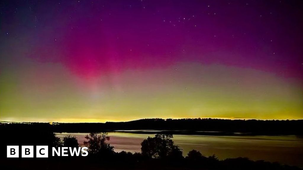 Northern Lights display captured across East Midlands