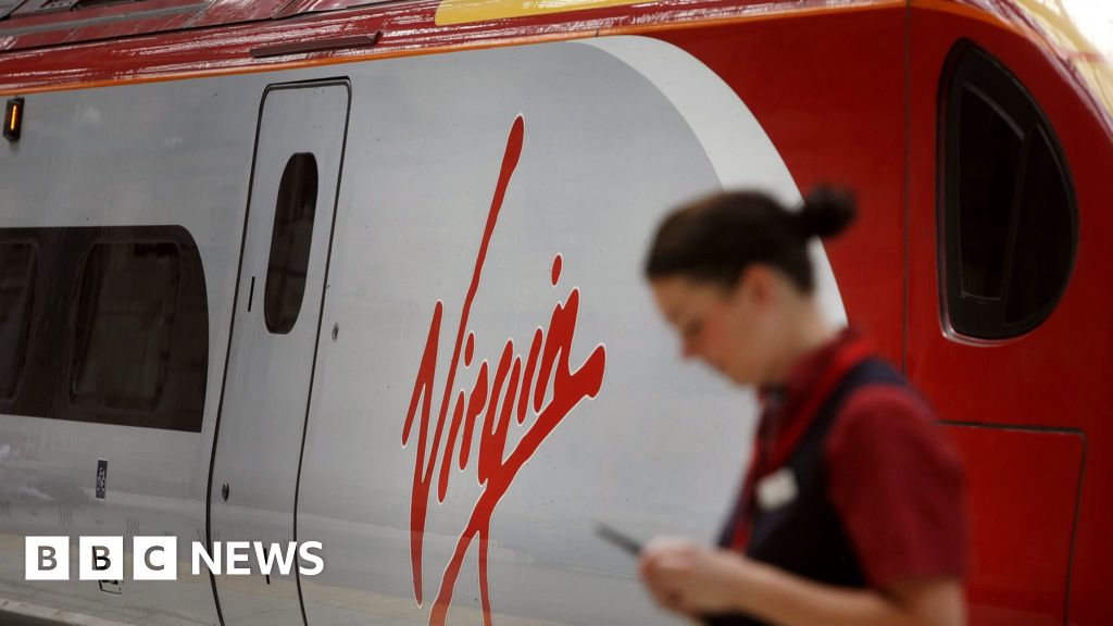 Virgin Trains announces more Edinburgh-London services - BBC News
