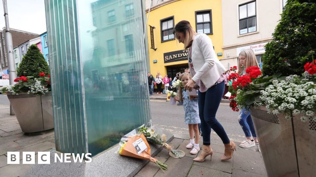 Bell tolls to mark 20th anniversary of Omagh bomb