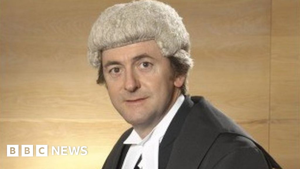 Isle of Man First Deemster David Doyle to step down