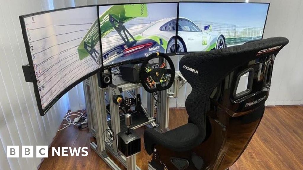 Plans submitted for new Lincoln Sim Racing centre - BBC News