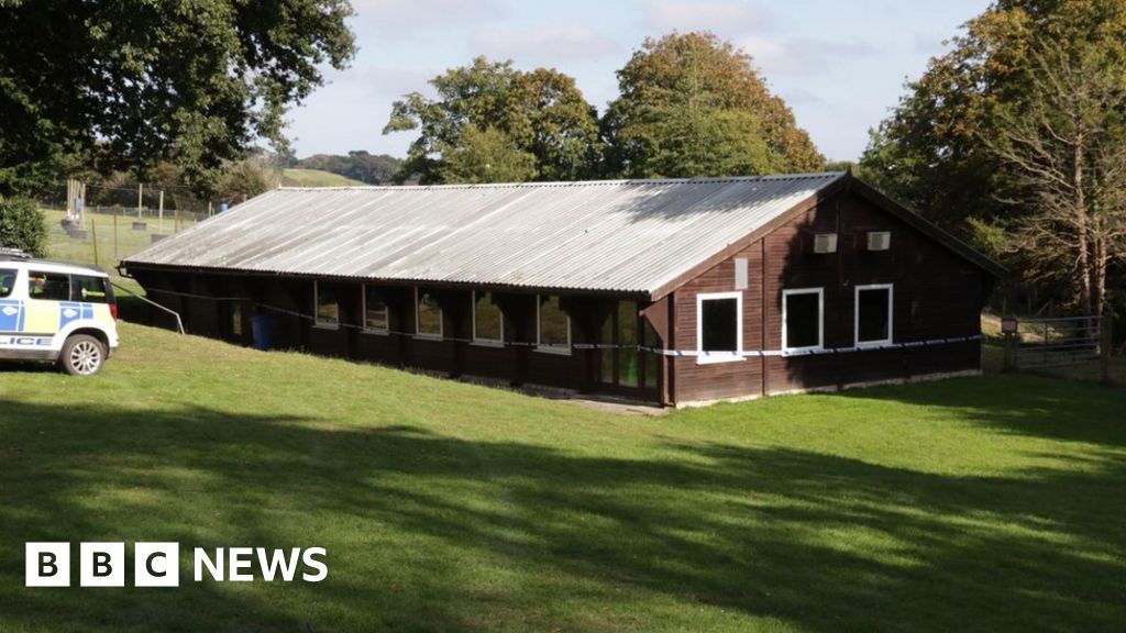 Boy, 4, drowned at 'woefully lax' Knapp House activity centre - BBC News