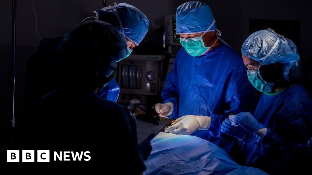 'Brutal knife attack' victim operated on 36 times - BBC News