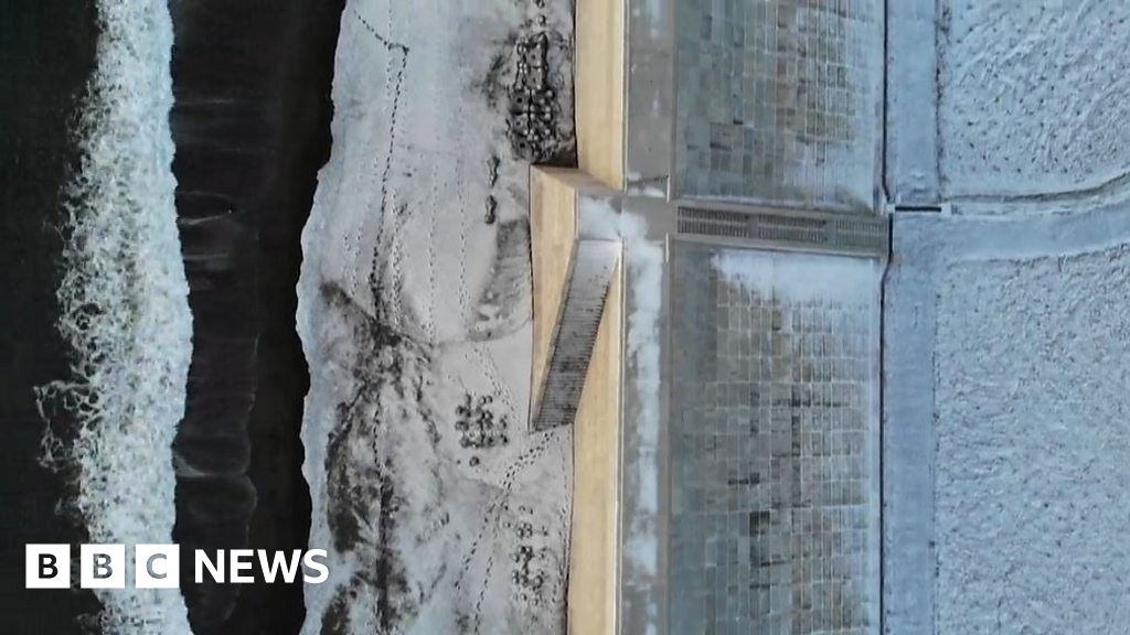 Japan approves plan to release radioactive water into sea - BBC News