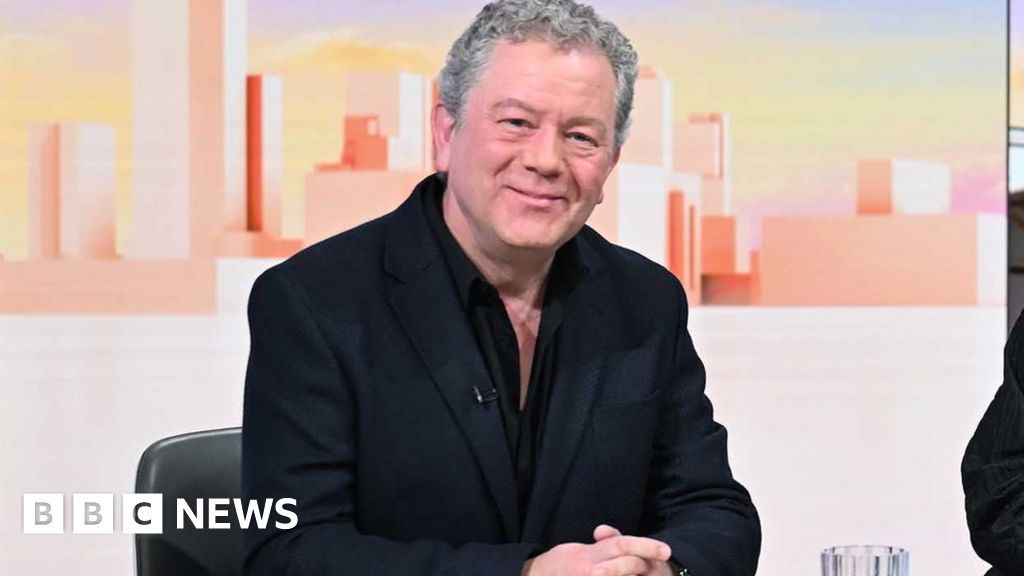 Watch: Can you guess these impressions? - BBC News