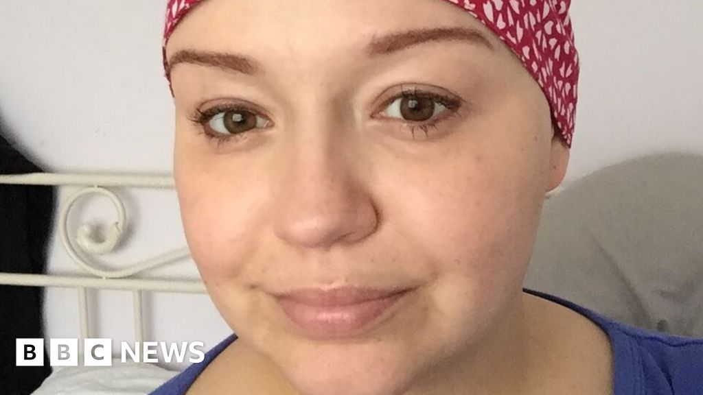 Bone cancer 'under-profiled and under-funded', charity says - BBC News