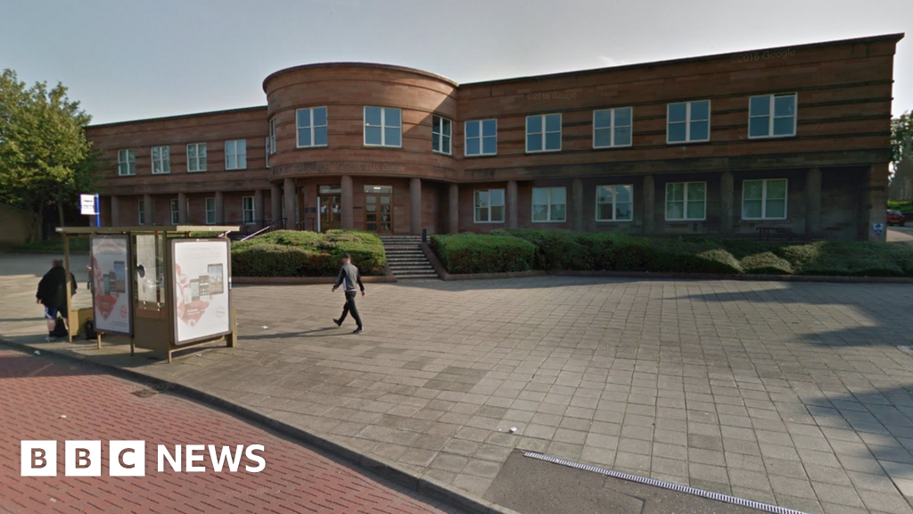 Man in court over £348K Grangemouth park drugs find - BBC News