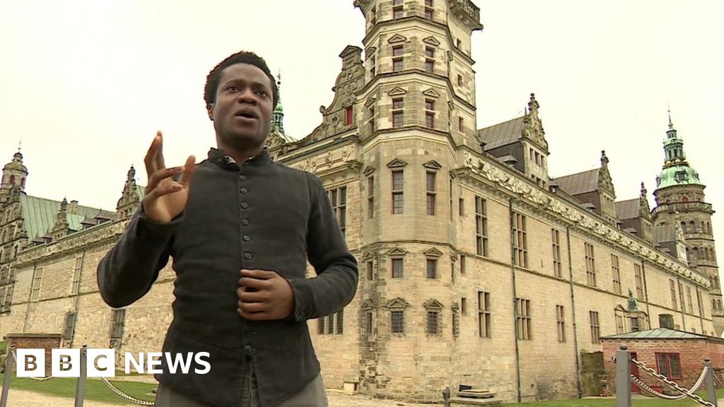 Epic Hamlet tour heads home - BBC News