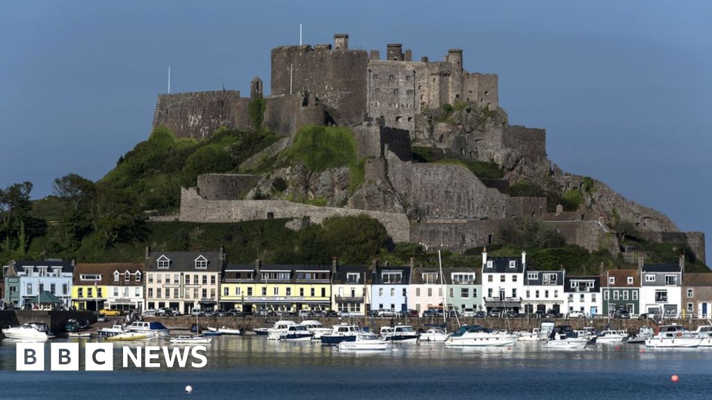 Heritage sites to remain open all year with increased funding