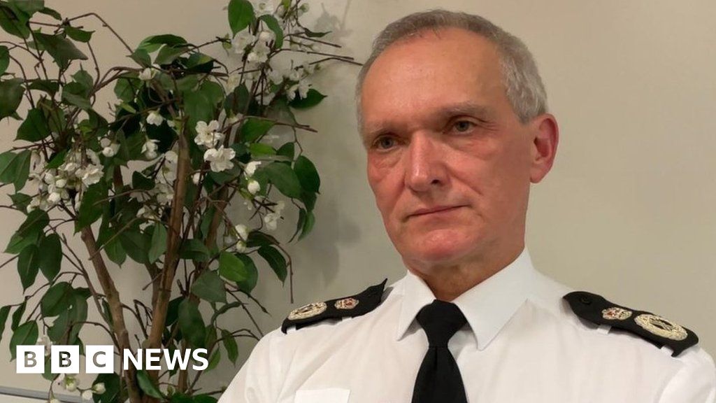New Manx domestic abuse laws welcomed by chief constable - BBC News