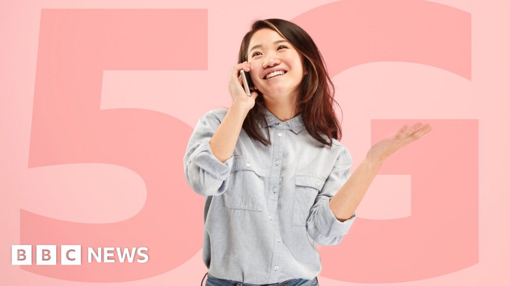 Tech Tent: Let the 5G battle commence - BBC News