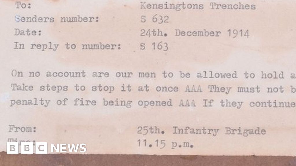 WWI 1914 Christmas truce: 'Stop it at once' order auctioned - BBC News