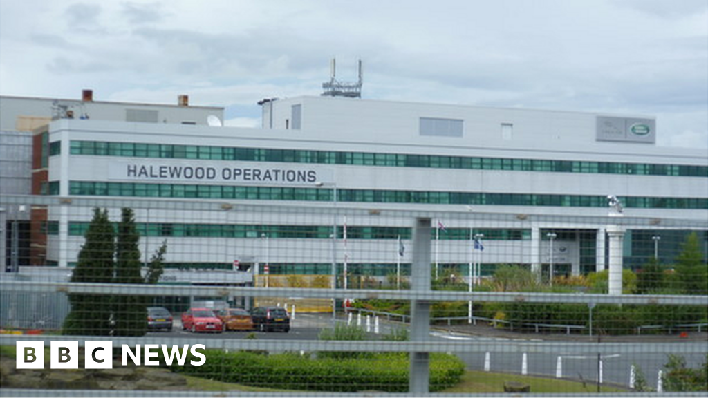 Man dies in fall at Halewood Jaguar Land Rover car plant - BBC News