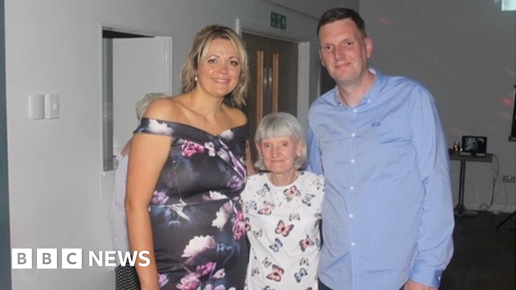 Womans Fatal Fall In Essex Hospital Avoidable Coroner Rules